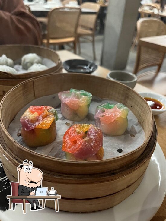 Lotus Barangaroo, Barangaroo - Restaurant menu, prices and reviews
