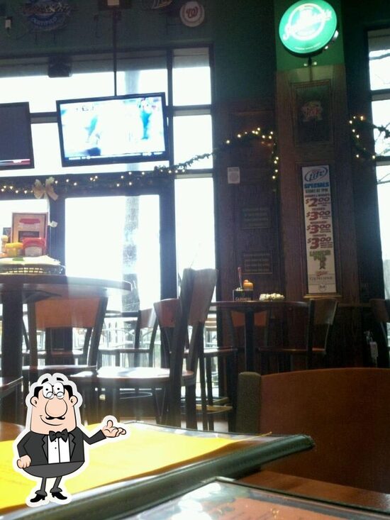 Looney's Pub, College Park - Restaurant menu, prices and reviews
