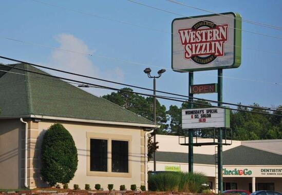 Menu at Western Sizzlin steakhouse, Poteau, N Broadway St