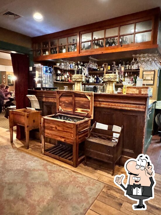 The Common Man Lincoln, Lincoln - Restaurant menu, prices and reviews
