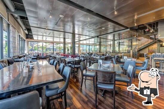 Pinstripes in Orange - Restaurant menu and reviews