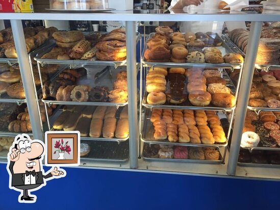 Simone's Donuts, Long Beach - Restaurant menu, prices and reviews