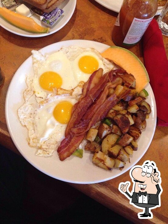 Chillers Grill, Fort Lee - Restaurant menu, prices and reviews