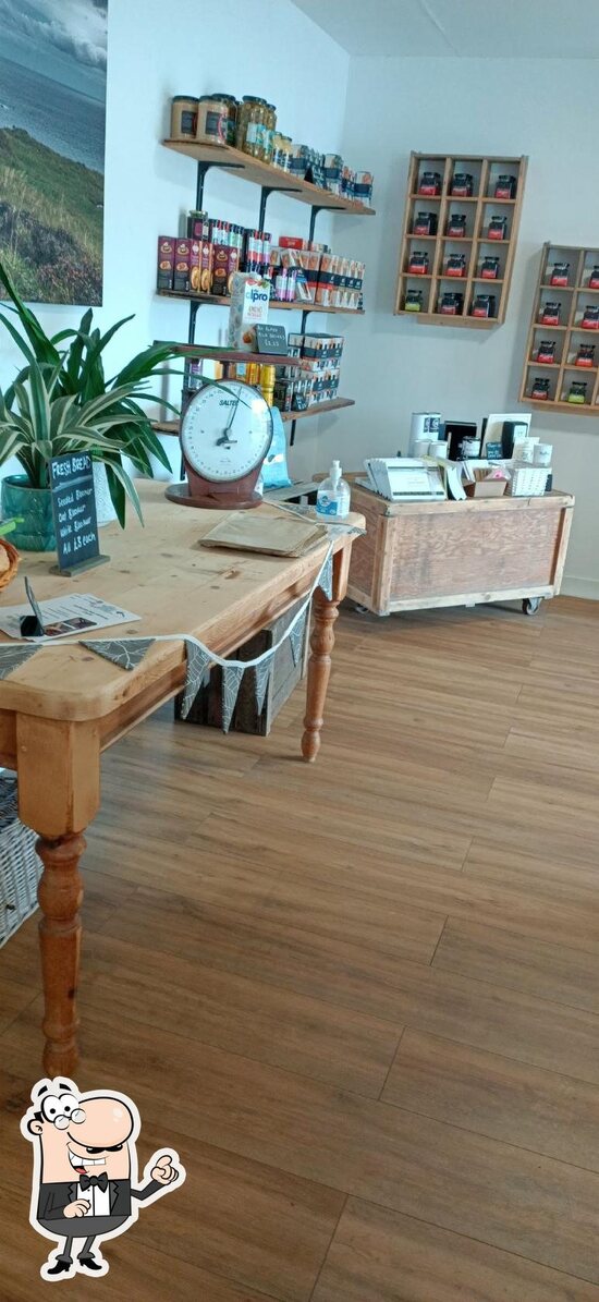 Polly's Café & Tearoom, Beverley - Restaurant menu, prices and reviews