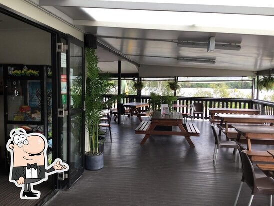 Chinderah Tavern, Chinderah - Restaurant menu, prices and reviews