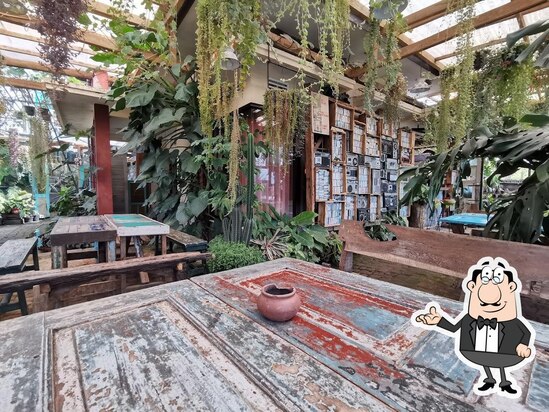 Retrorika - coffee bar & resto, Batu - Carta del restaurante y opiniones