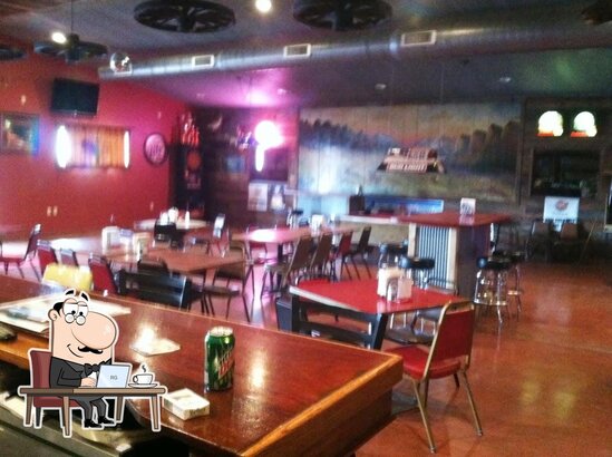 Menu at The Lariat Bar & Grill, Rutland