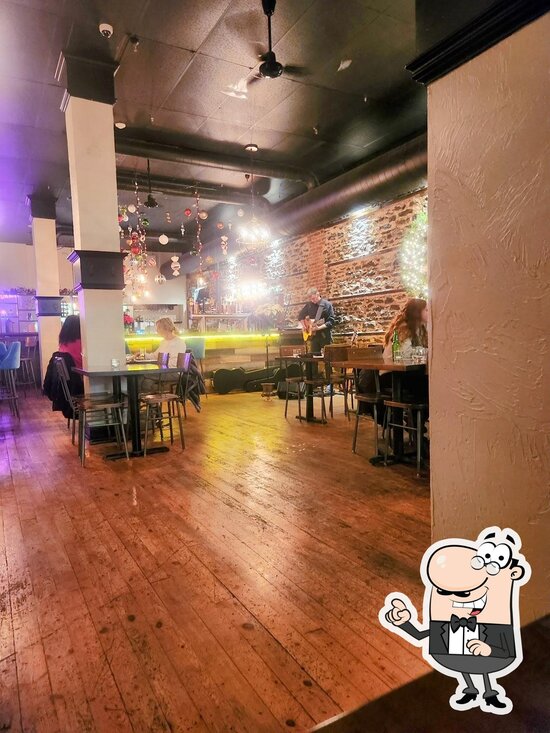 Capers, Belleville - Restaurant menu, prices and reviews