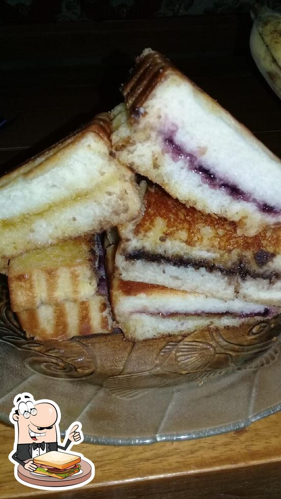 Menu at Roti Bakar Oman, Danaraja