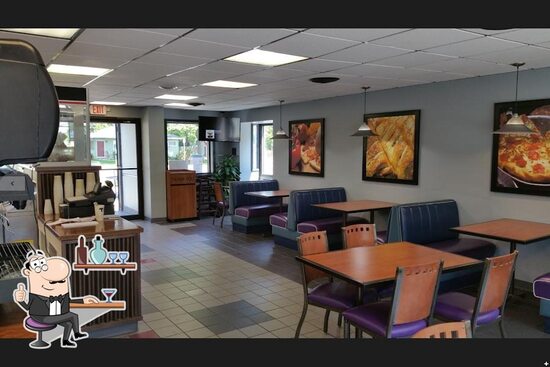 Carrozza Pizza Company in Dryden - Restaurant menu and reviews