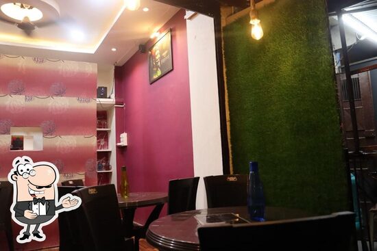 The Flavours Cafe, Kolhapur - Restaurant reviews