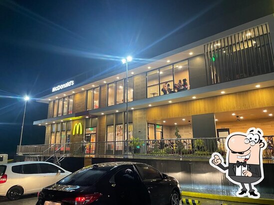 Menu at McDonald’s Digos Highway restaurant, Digos City