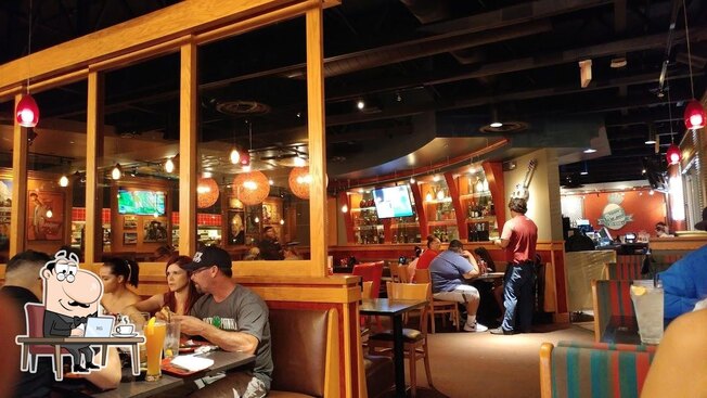 Red Robin Gourmet Burgers and Brews in Turlock - Restaurant menu and ...