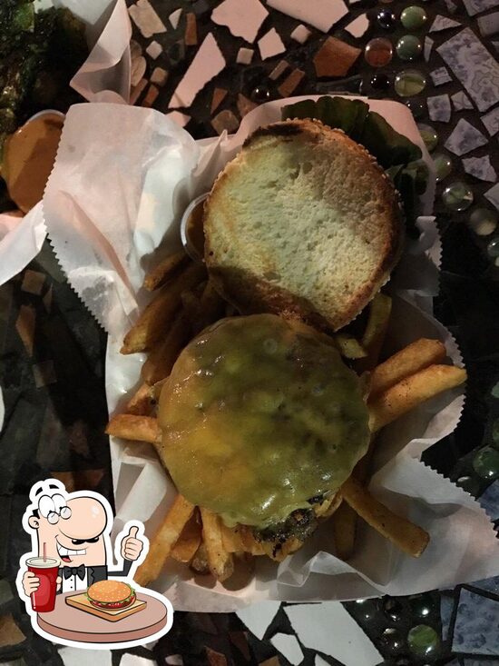 Finn McCool's Irish Pub in New Orleans - Restaurant menu and reviews
