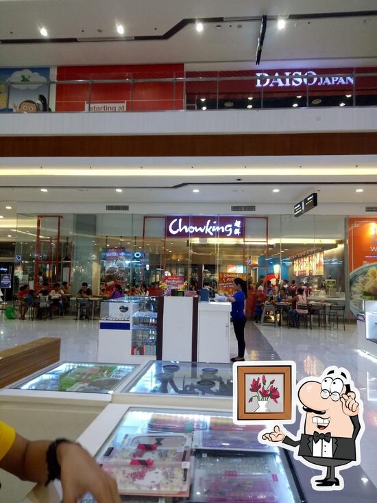 Menu at Chowking restaurant, San Nicolas