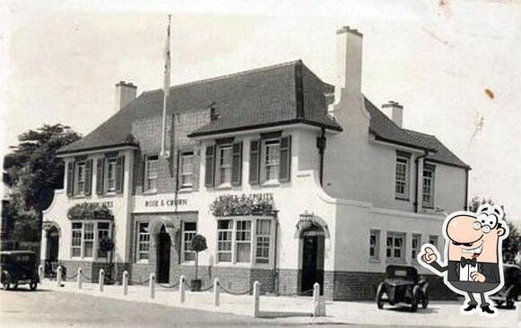 The mansion pub feltham in Feltham