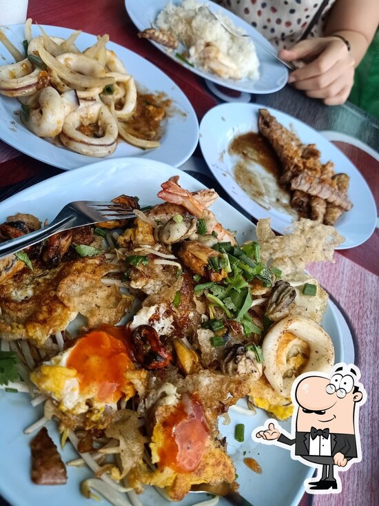 Khun Wan Kitchen, fried oyster,pad thai, Huai Kapi - Menú del restaurante, precios y reseñas
