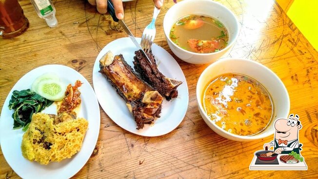 Restaurante SOP BUNTUT IBU SAMINO SENAYAN, Central Jakarta, Jl. Manila ...
