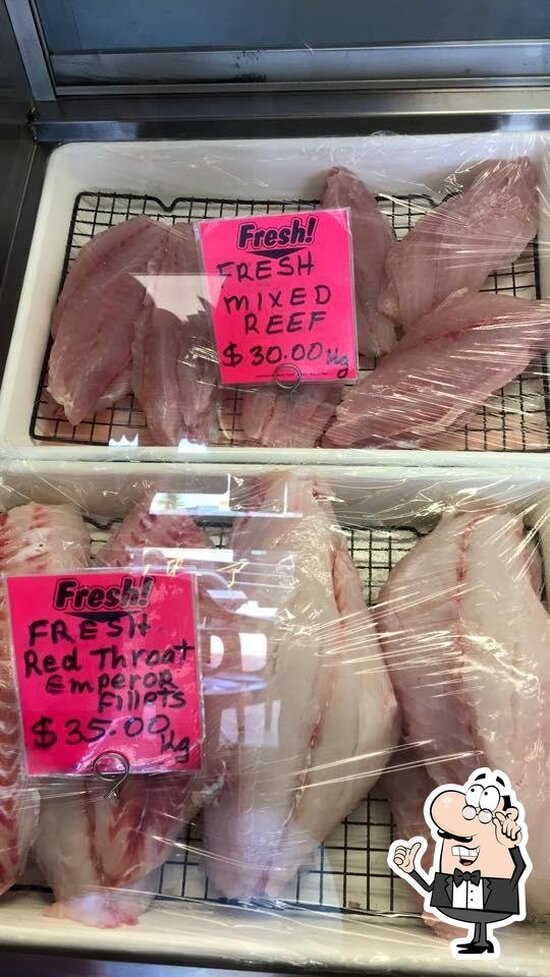 Fellows Fish Bar, Bowen - Restaurant menu, prices and reviews
