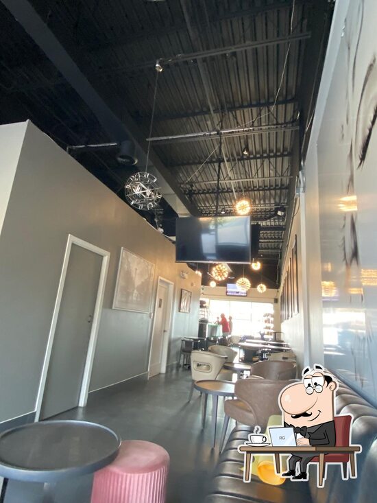 Roxy Cafe, Toronto - Restaurant menu, prices and reviews