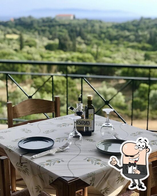 Enastron Trapezaki, Moussata - Restaurant menu, prices and reviews
