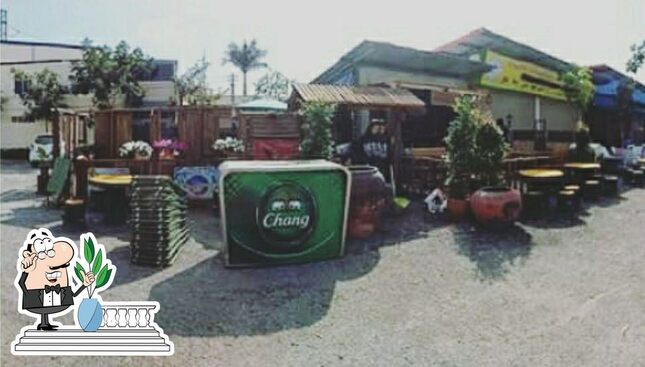 บ้านไม้เรือนเพลง ณ. กระโทก restaurant, Chok Chai