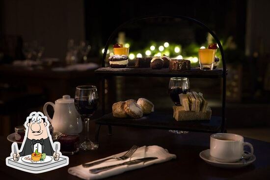 Llechwen Hall Hotel in Pontypridd - Restaurant reviews