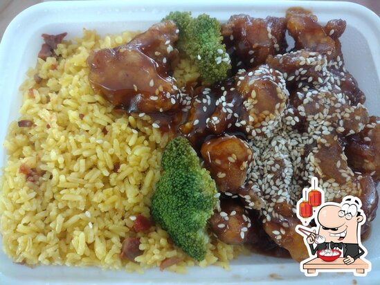 New Moon Chinese Restaurant in Waterbury - Restaurant menu and reviews