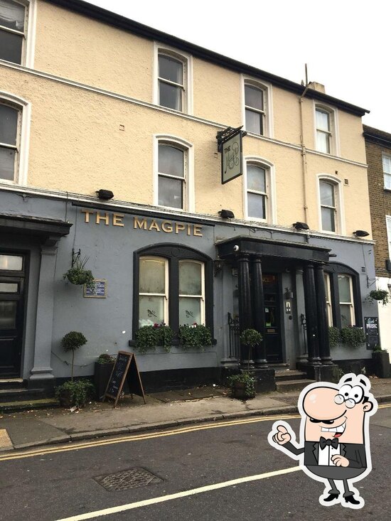 Menu at The Magpie pub & bar, Sunbury-on-Thames, 64 Thames St