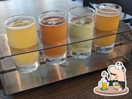 Fall Street Brewing in Seneca Falls - Restaurant menu and reviews