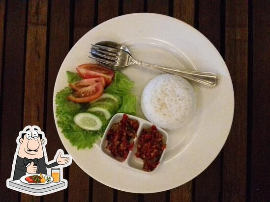 Telaga Warna Resort & Resto, Indonesia - Restaurant reviews