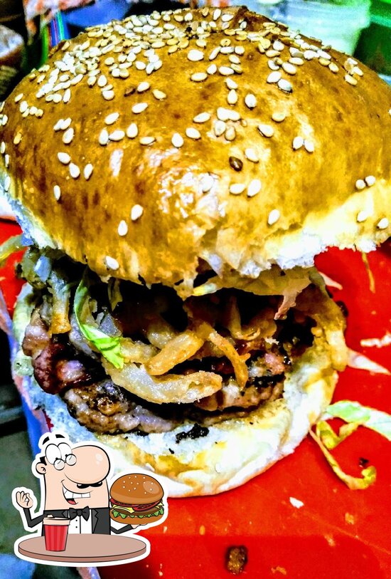 Menu at The Crazy Cow restaurant, Fraccionamiento Ciudad Olmeca
