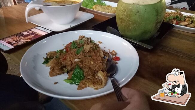 Mistine restaurant, Samnak Kham