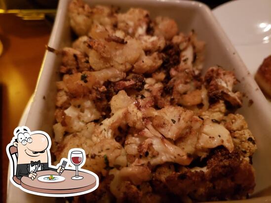 Bugatti's Steak & Pasta in Saint Charles - Restaurant reviews