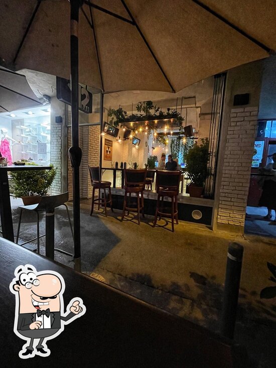 Calea Victoriei - 112 Bar, Bucharest - Restaurant menu and reviews