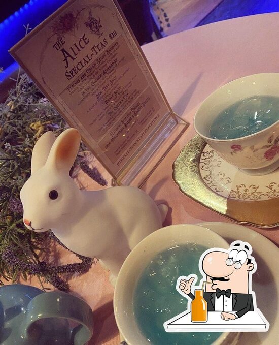 The Alice Cocktail Experience bar in San Francisco - Restaurant reviews