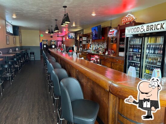Menu at The Crow Bar & Gaming Lounge, Rockford