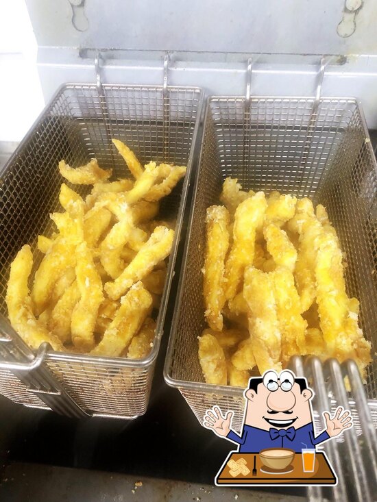 Rainbow House Chinese Takeaway in Freckleton - Restaurant menu and reviews