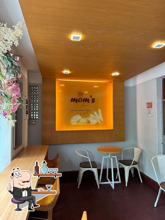 Mom's Artisan Bakery, Bandung - Restaurant menu, prices and reviews