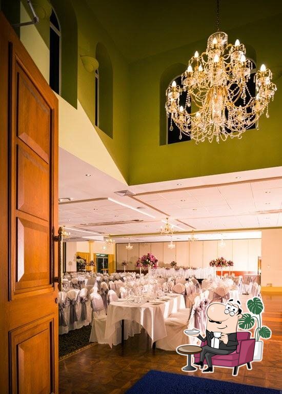 Shangri-La Gardens, Wynnum West - Restaurant menu, prices and reviews