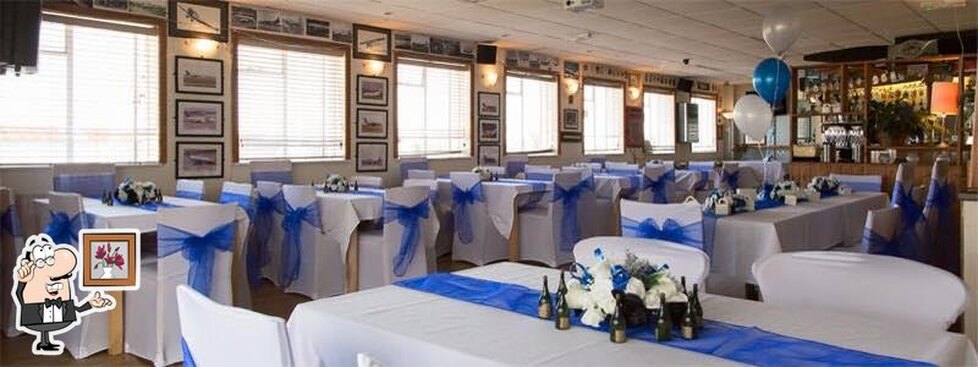 The Flying Club in Rhoose - Restaurant reviews