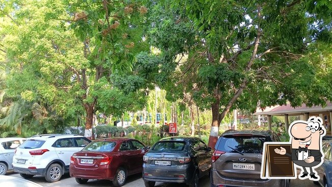 IITM Canteen, Pune - Restaurant menu, prices and reviews
