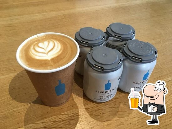 Menu at Blue Bottle Coffee cafe, Los Angeles, 582 Mateo St