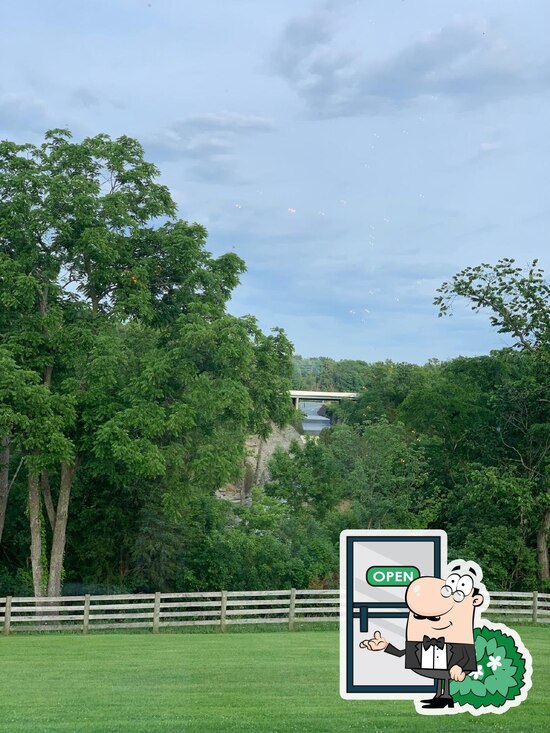 Spillway Lodge - Restaurant menu, prices and reviews