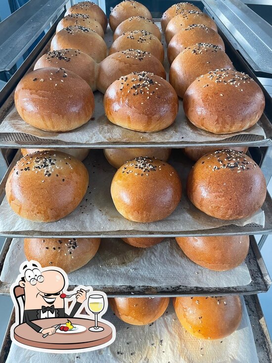 Flour Power Bakery, Otopeni - Restaurantbewertungen