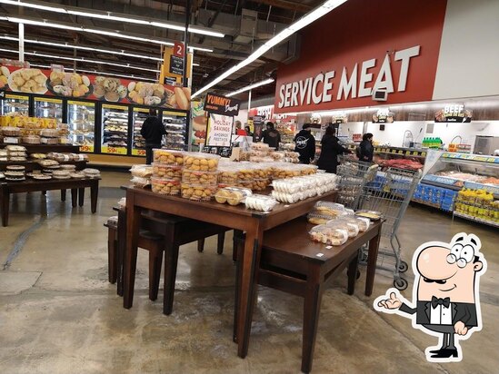 Menu at Food 4 Less, Ontario