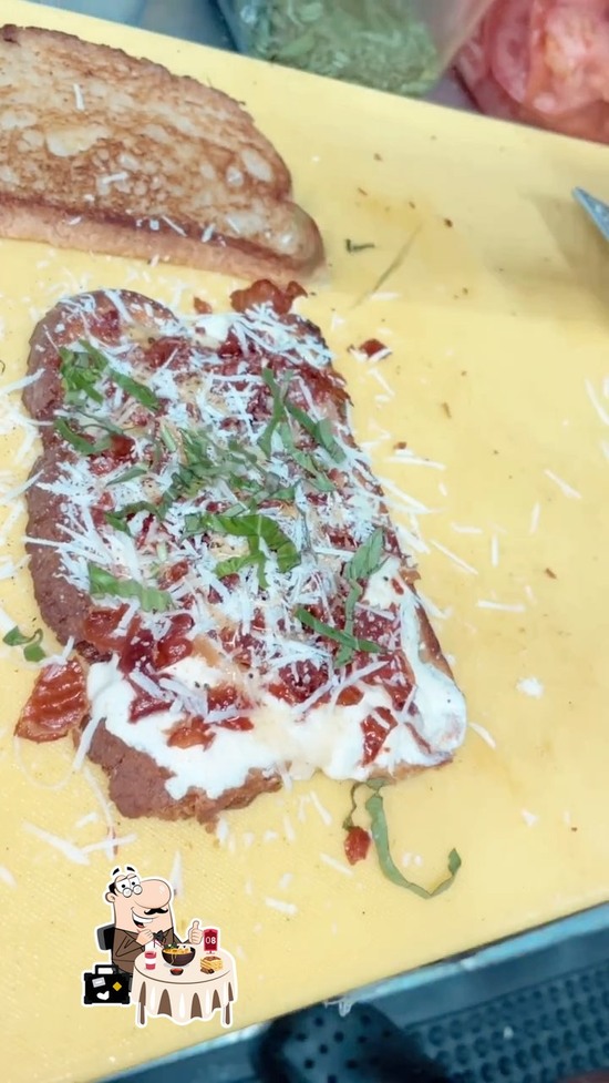 The Mozzarella God, Wayne - Menú del restaurante, precios y reseñas