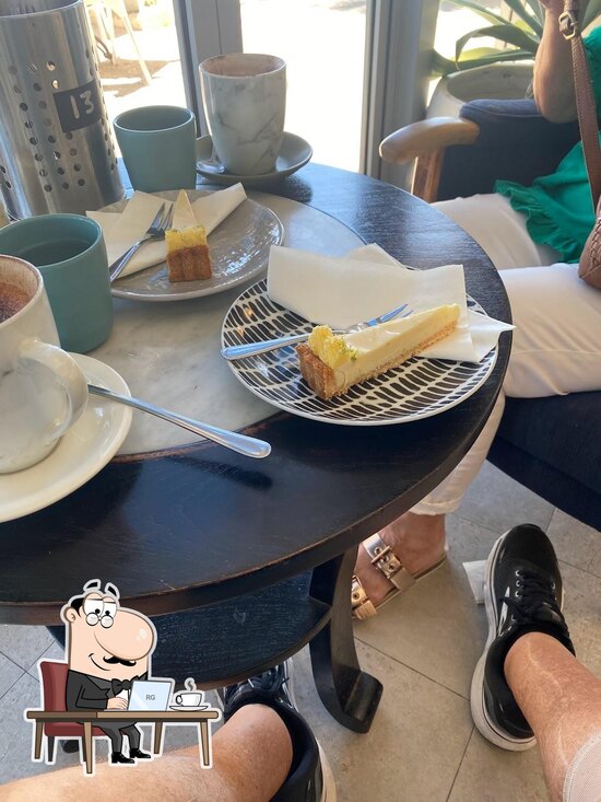 Zephyr Cafe, East Fremantle - Restaurant menu, prices and reviews