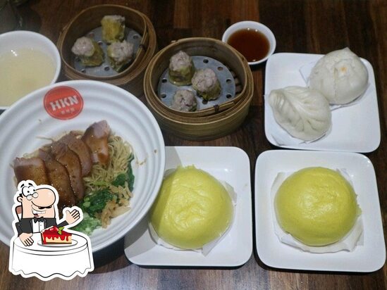 Menu at Hongkong Noodle (Siam Square Soi 10) restaurant, Bangkok, 430/3 ...