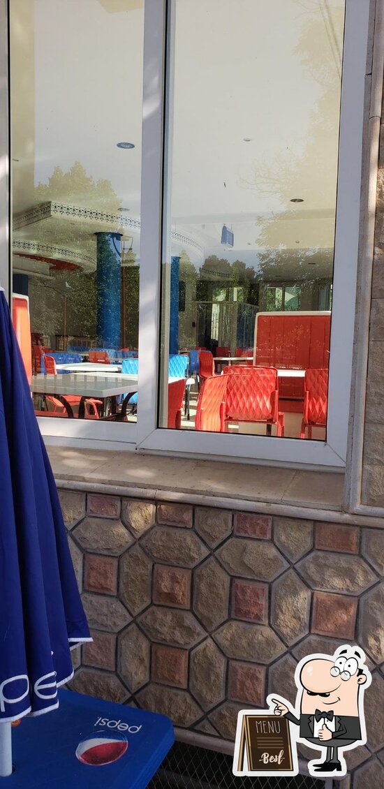 Menu au Amreki Deli restaurant, Ifrane